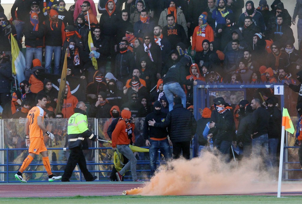 Apoel fans Hooligans – apoel.net