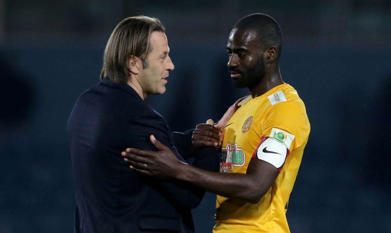 Υπογραφές – apoel.net